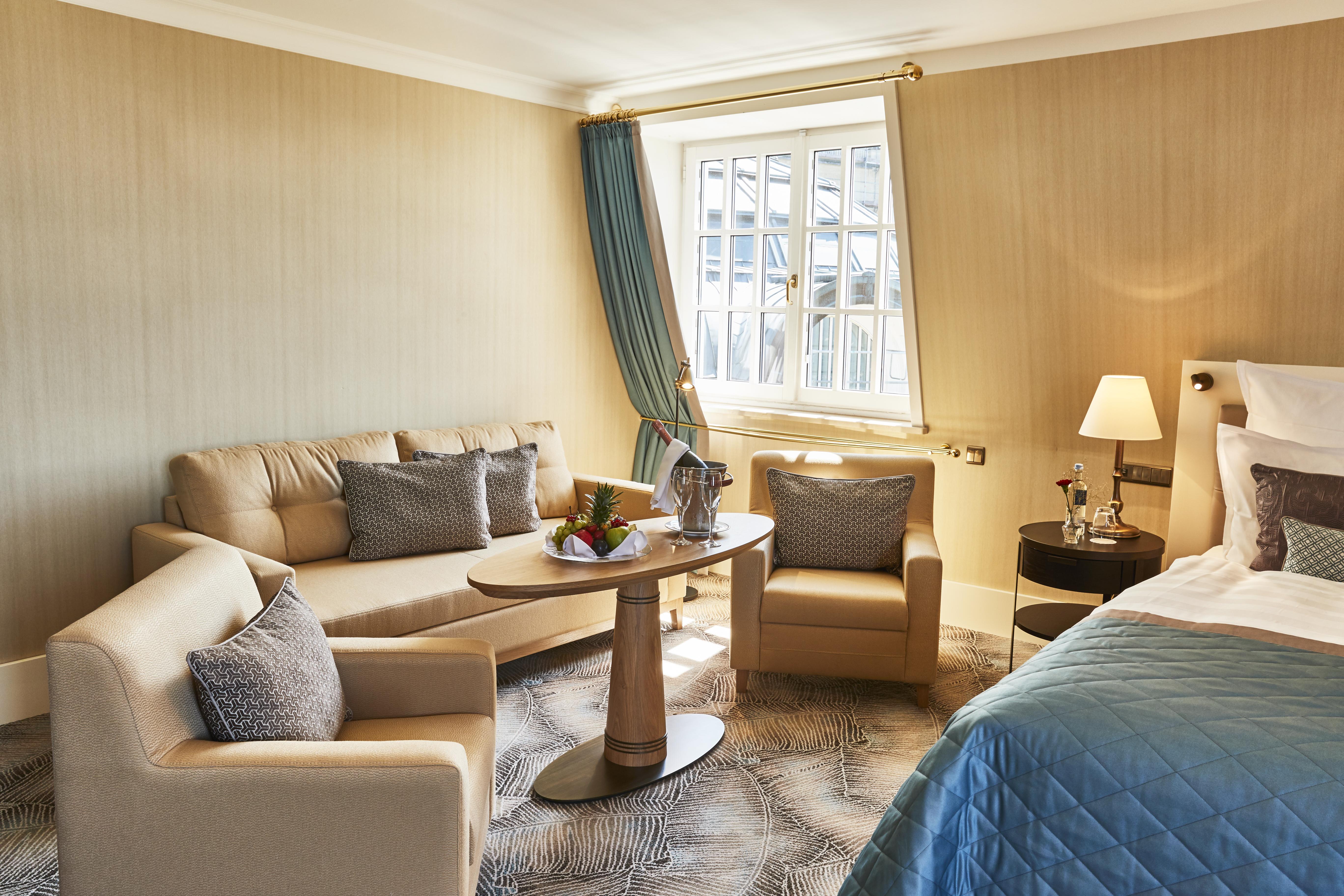 Hotel Steigenberger Icon Grandhotel & Spa Petersberg Koenigswinter ...